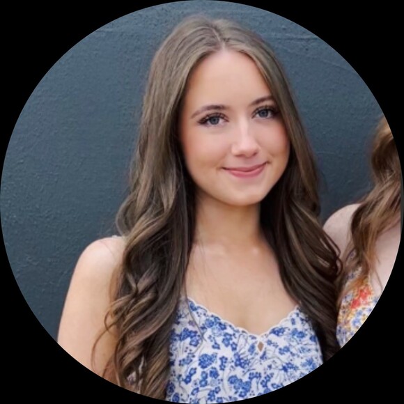 Chloe's Closet (@chloe_walker_) | Poshmark